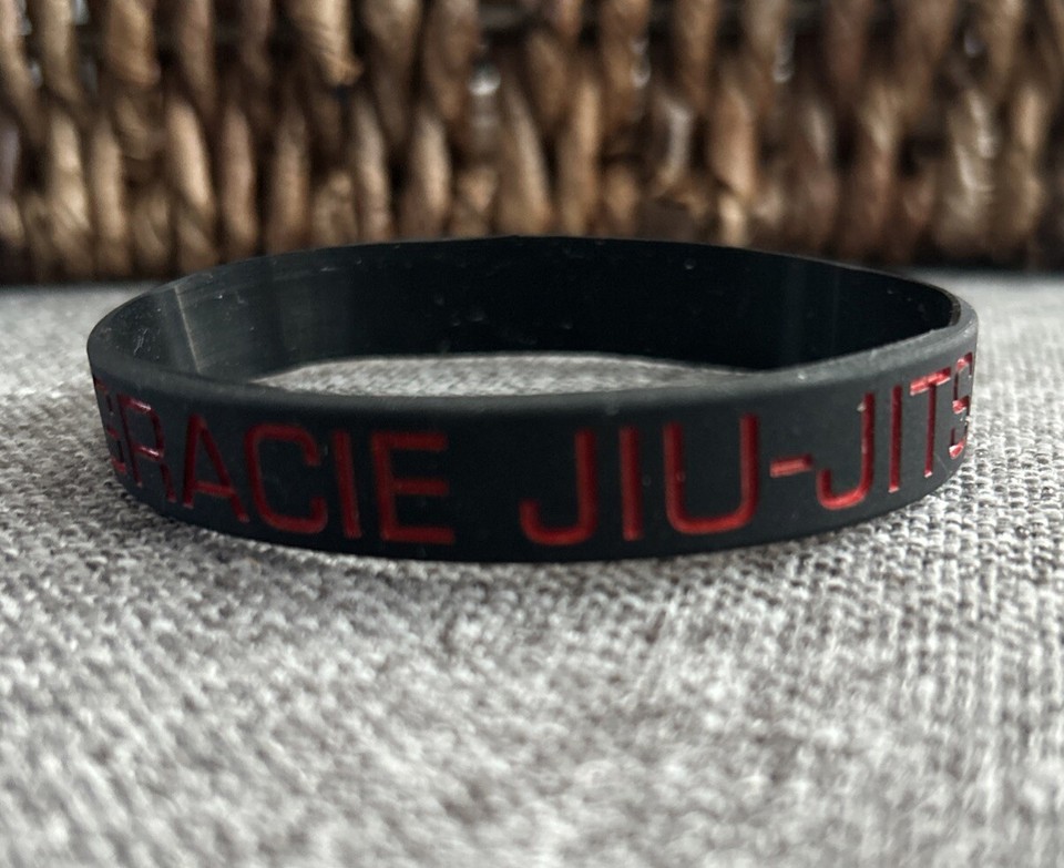 Gracie Jiu Jitsu BJJ Black Silicone Wrist Band Bracelet MMA UFC | eBay