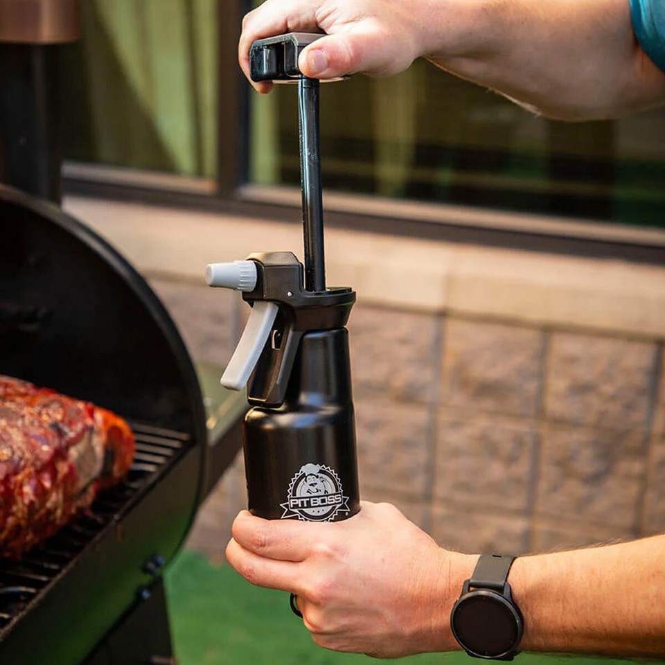Pit Boss BBQ Spritz Bottle Multipurpose Tool with Steel Injector & Hose ...