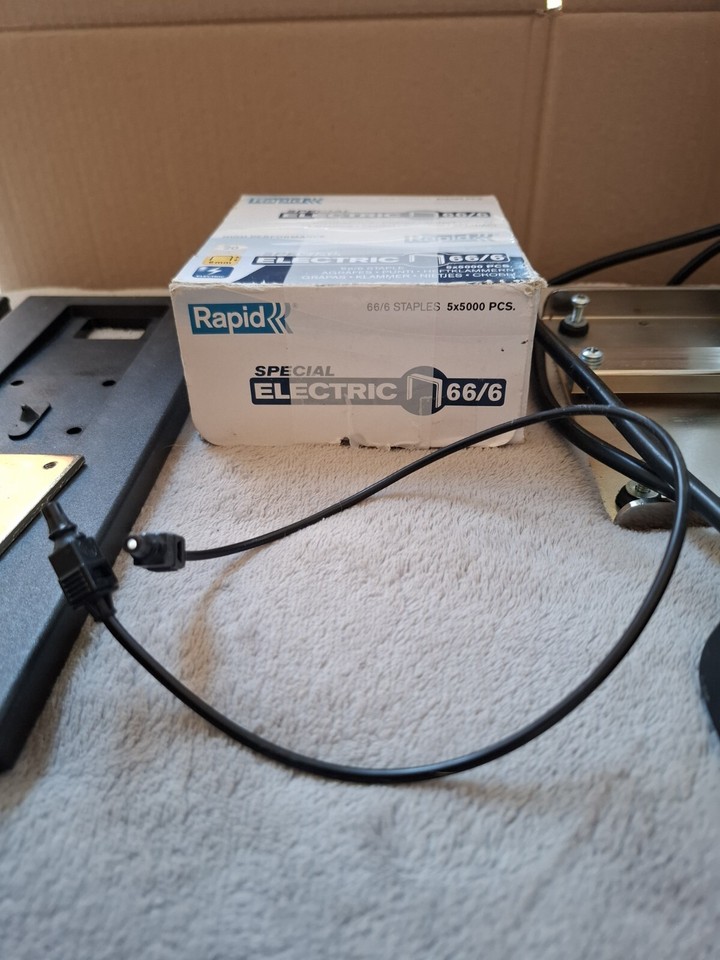 Rapid 105E Electric Dual/Double Stapler, Header Cards, Office Essential ...