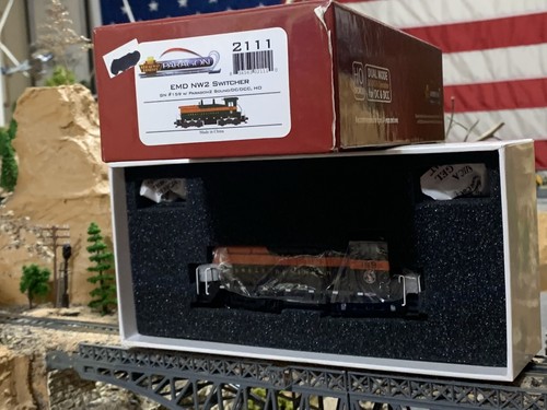 HO Scale Broadway EMD NW2 DC/ DCC Sound PARAGON2 Diesel Switcher GREAT ...