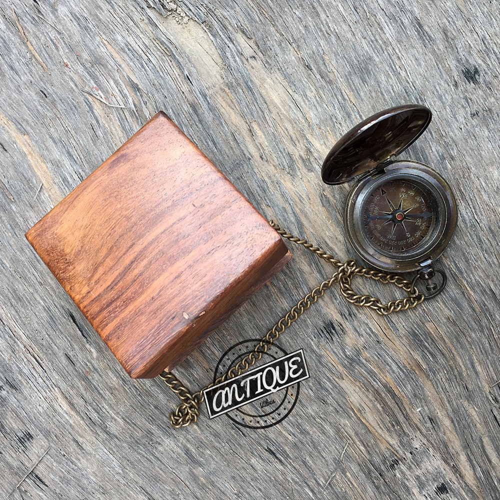 Vintage Round Cover Chain Compass in Wooden Box Traveling Compasss ...