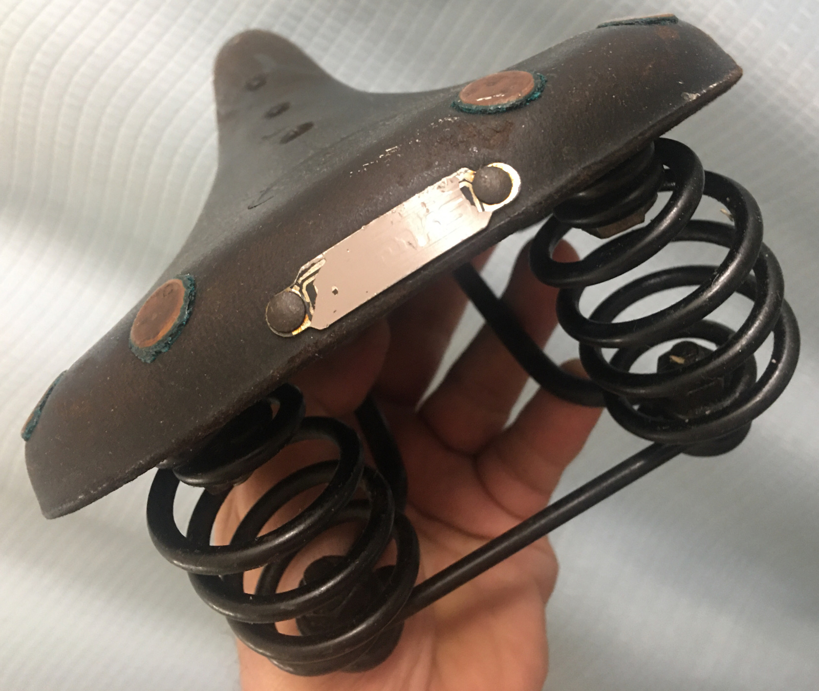 Vintage 1990s BROOKS England CONQUEST ALL TERRAIN Leather Coil Spring ...