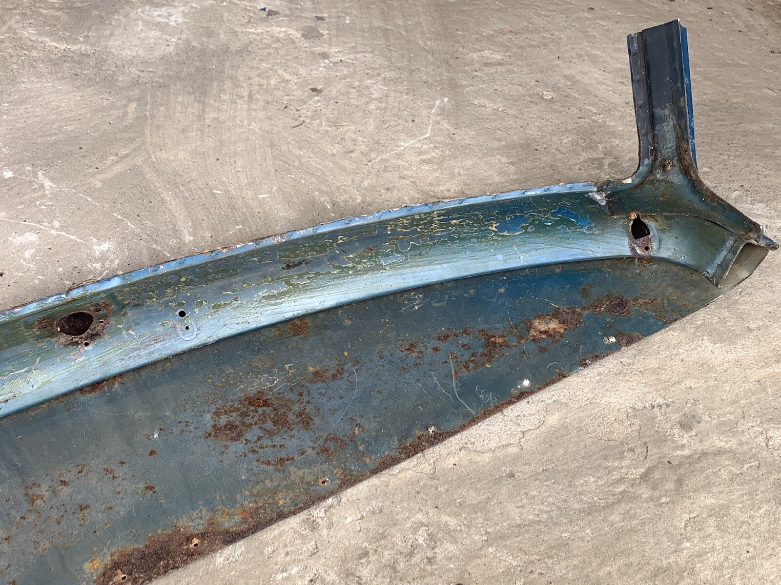 MGB GT ROOF FRONT CORNERS / WINDSCREEN APERTURE REPAIR PANEL, BODYSHELL ...