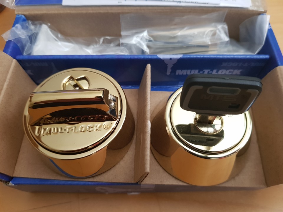 Mul-t-lock MTL800 Keyed Alike Double Cylinder Captive Deadbolt -Bright Brass | eBay