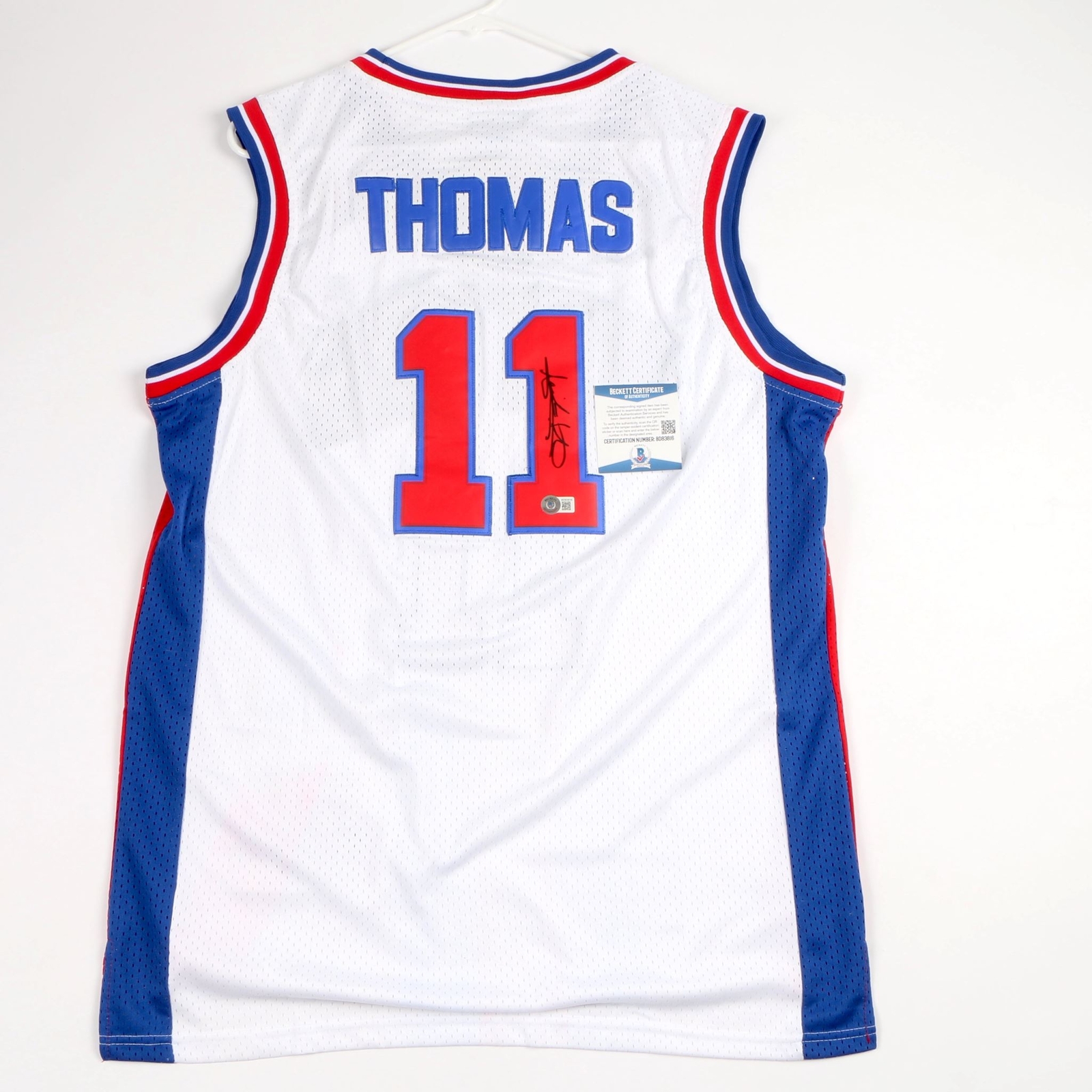 Isiah Thomas Autographed Memorabilia | Signed Photo, Jersey ...
