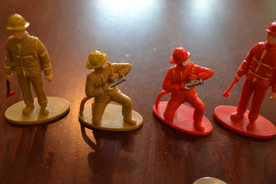 C-P INC TOY FIREMEN FIRE FIGHTERS PLASTIC TAN RED LOT OF 8 | eBay