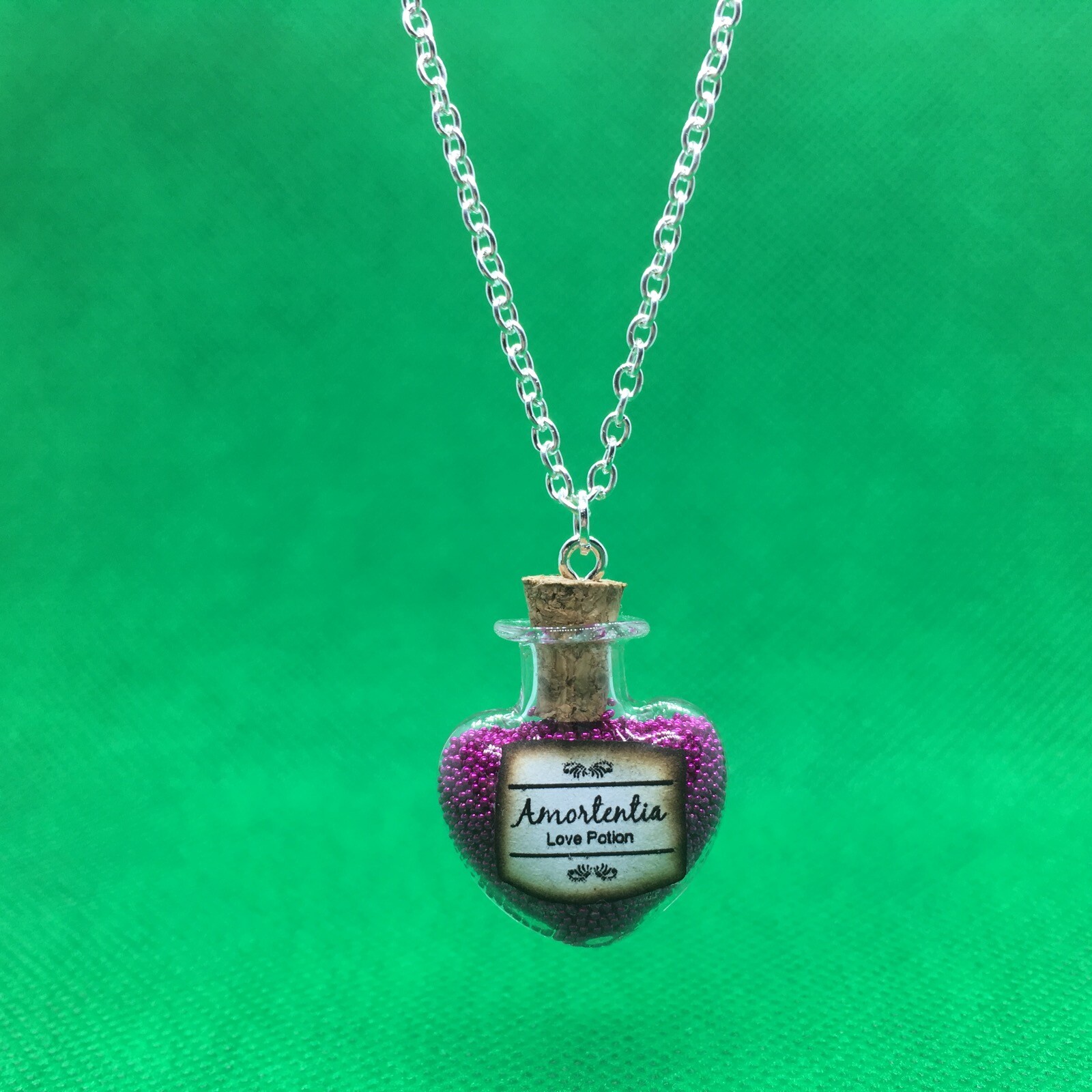 HALF PRICE - Harry Potter Pendant Necklace Hogwarts Potion Amortentia ...