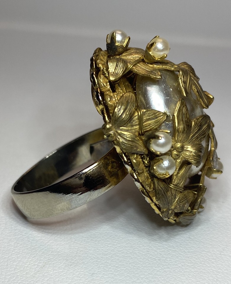 Vintage Miriam Haskell Pearl Ring | eBay