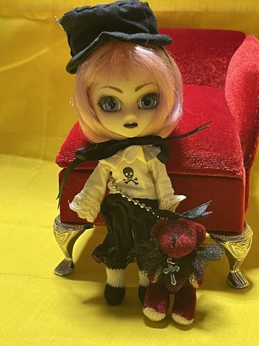 Custom Artist Little Pullip | eBay