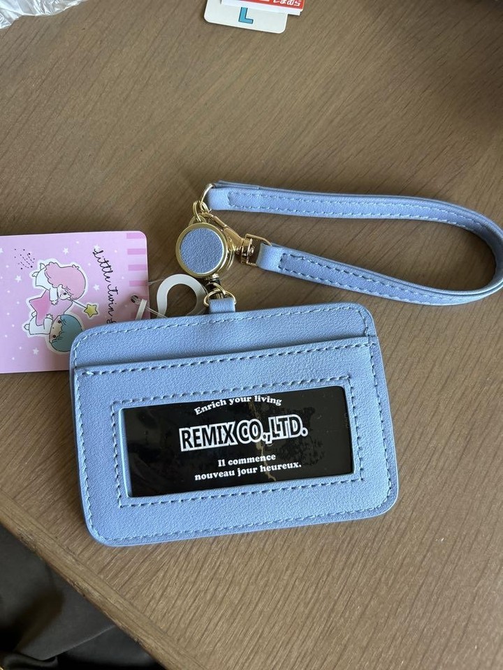 Little Twin Stars m29N Kiki Lala Pass Case | eBay