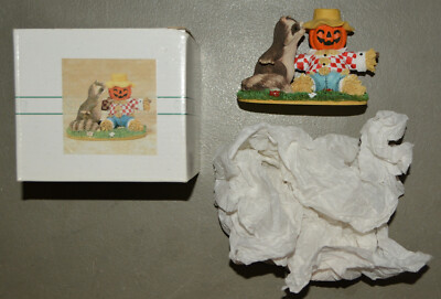 Charming Tails figurine - YOU'RE NOT SCARY - racoon w/ jack-o-lantern ...