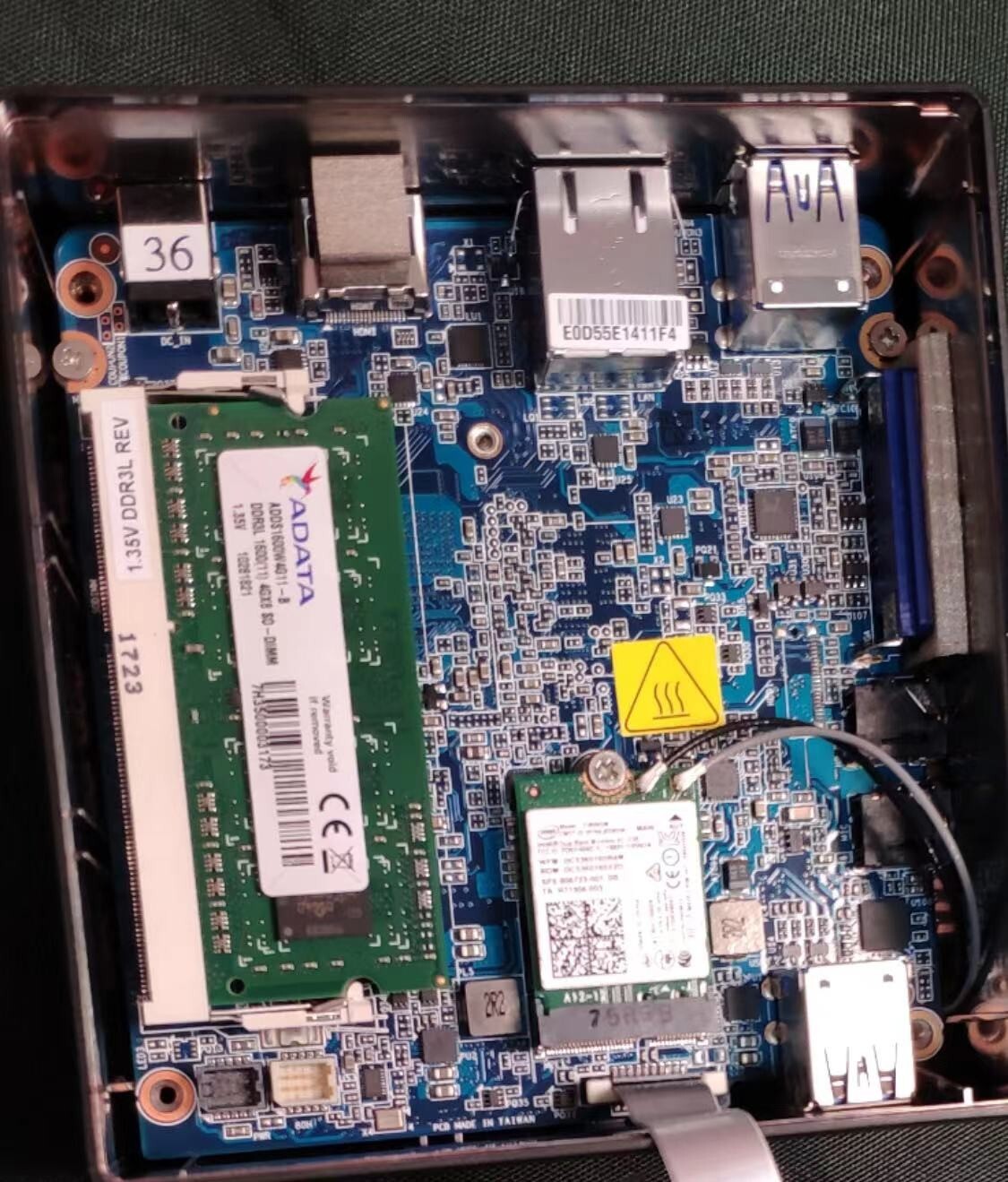 GIGABYTE GB-BACE-3160 Mini PC Motherboard DDR3L HDMI VGA -only sell ...