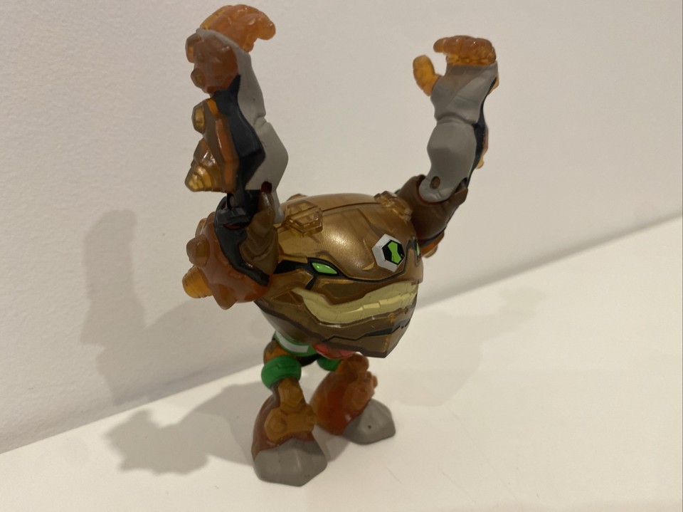 Ben 10 Omniverse Gravattack 4" Action Figure Bandai 2012 Cartoon ...