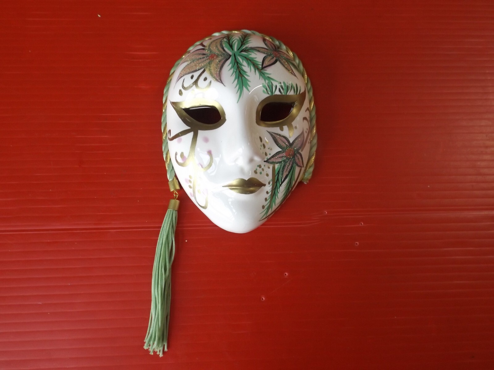 6" CERAMIC HAND PAINTED WALL HANGING FACE MASK Gift idea | eBay