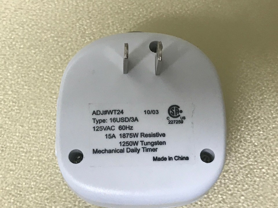 AUTOMATIC MECHANICAL DAILY TIMER WITH OUTLET MODEL ADJ#WT24 | eBay