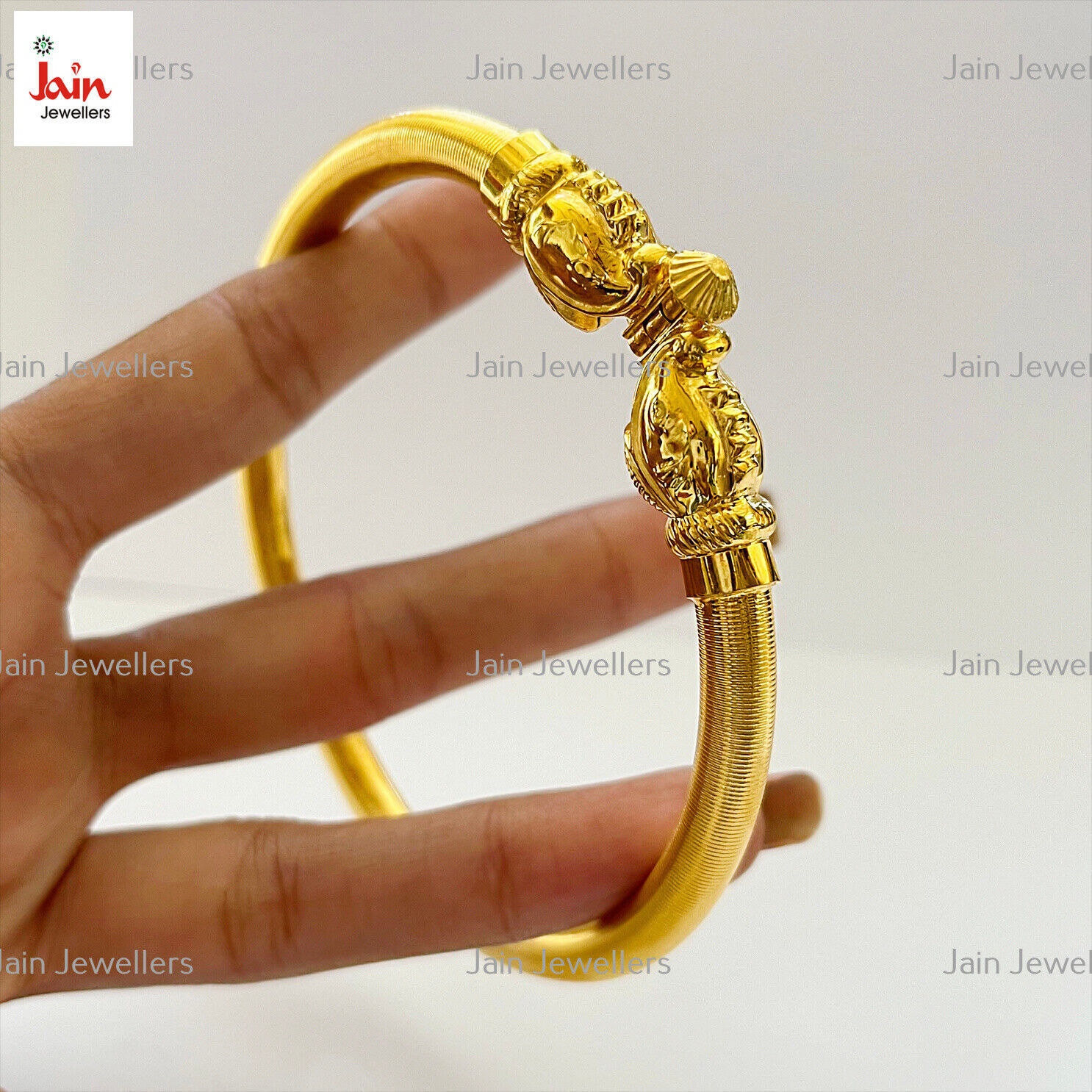 18 Kt, 22 Kt Real Solid Yellow Gold Screw Open Women's Bracelet Bangle ...