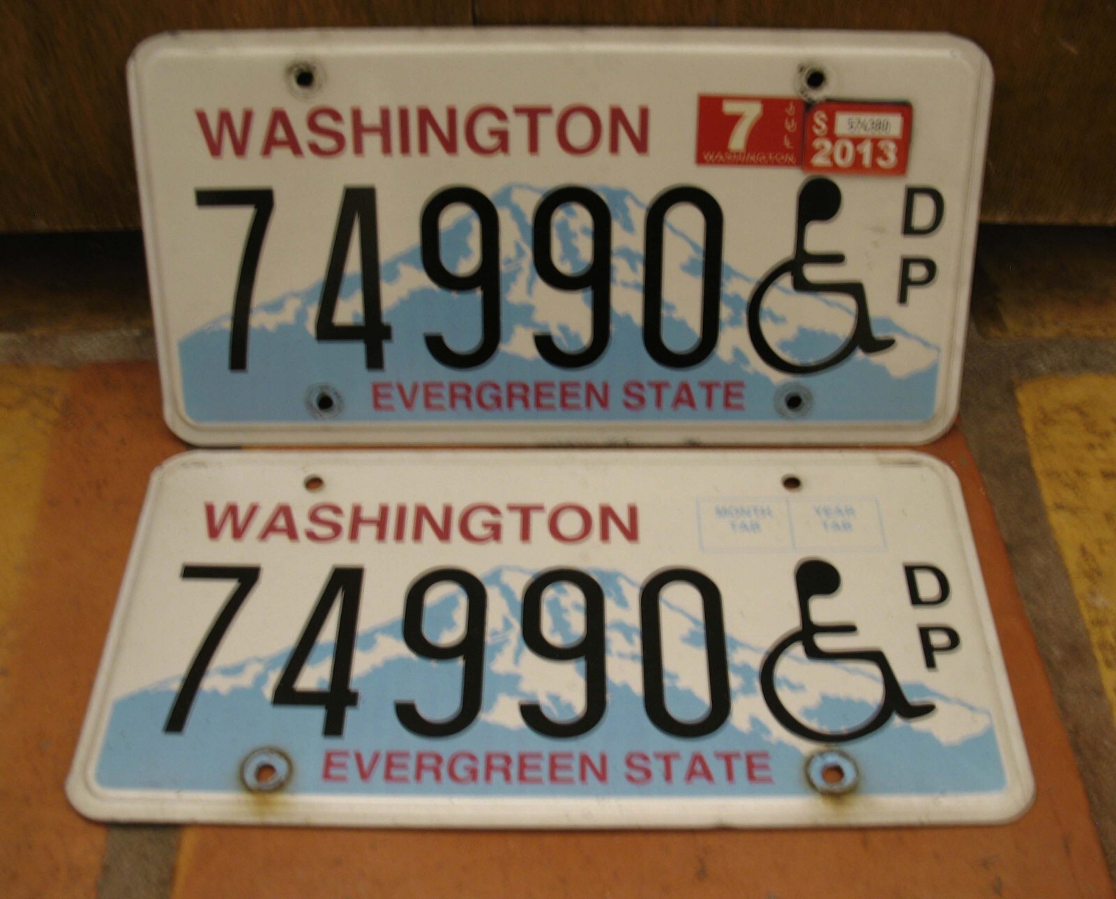 F1 - WASHINGTON EVERGREEN STATE FLAT HANDICAP LICENSE PLATE PAIR 74990 ...