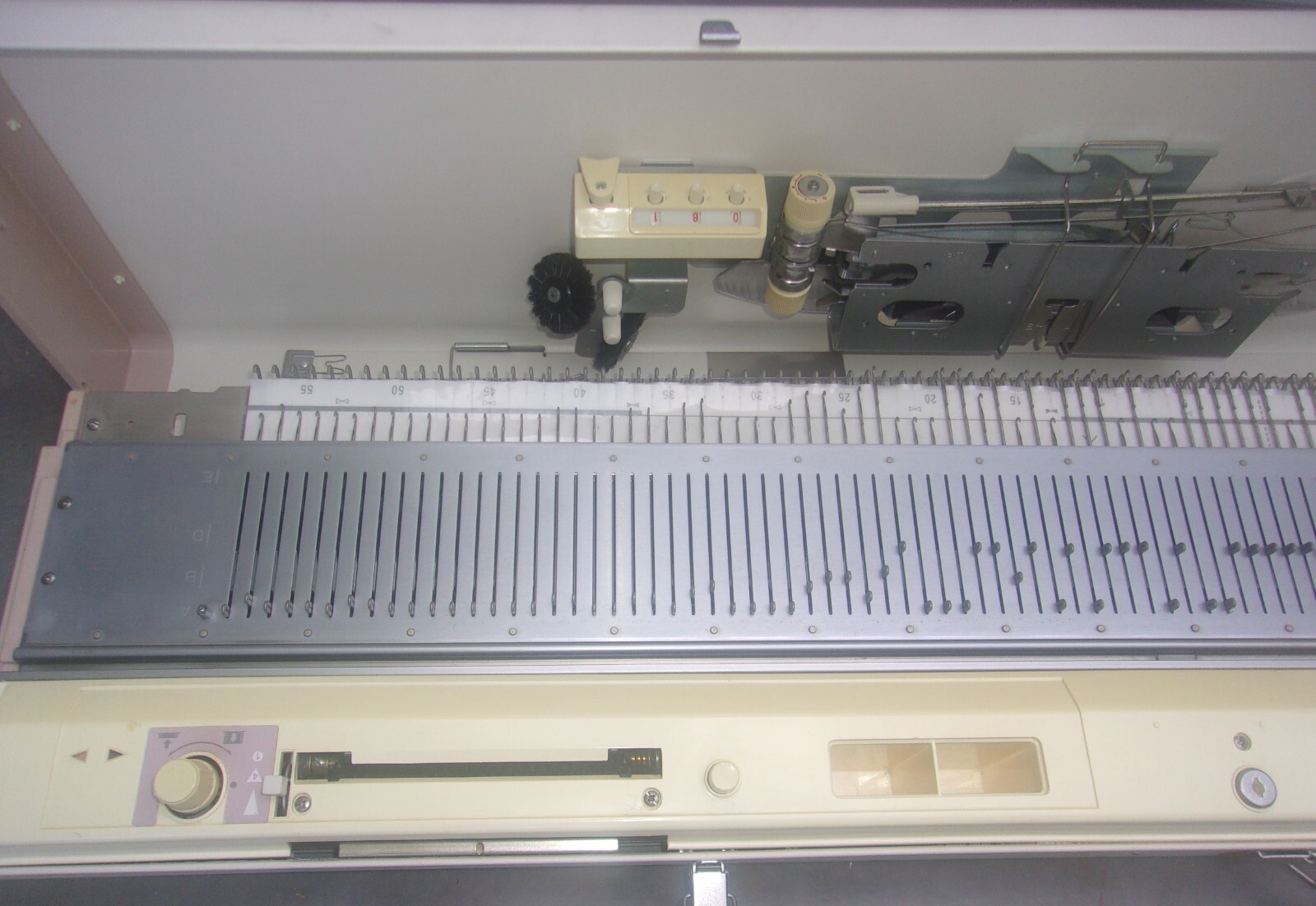 BROTHER KNITTING MACHINE KH 260 IN VERY GOOD CONDITION LOCAL PICK UP ...