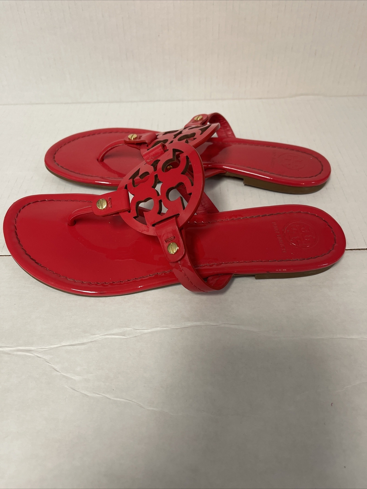 Tory Burch Women's Thong Sandals Ruby Red size 8M Fli… - Gem