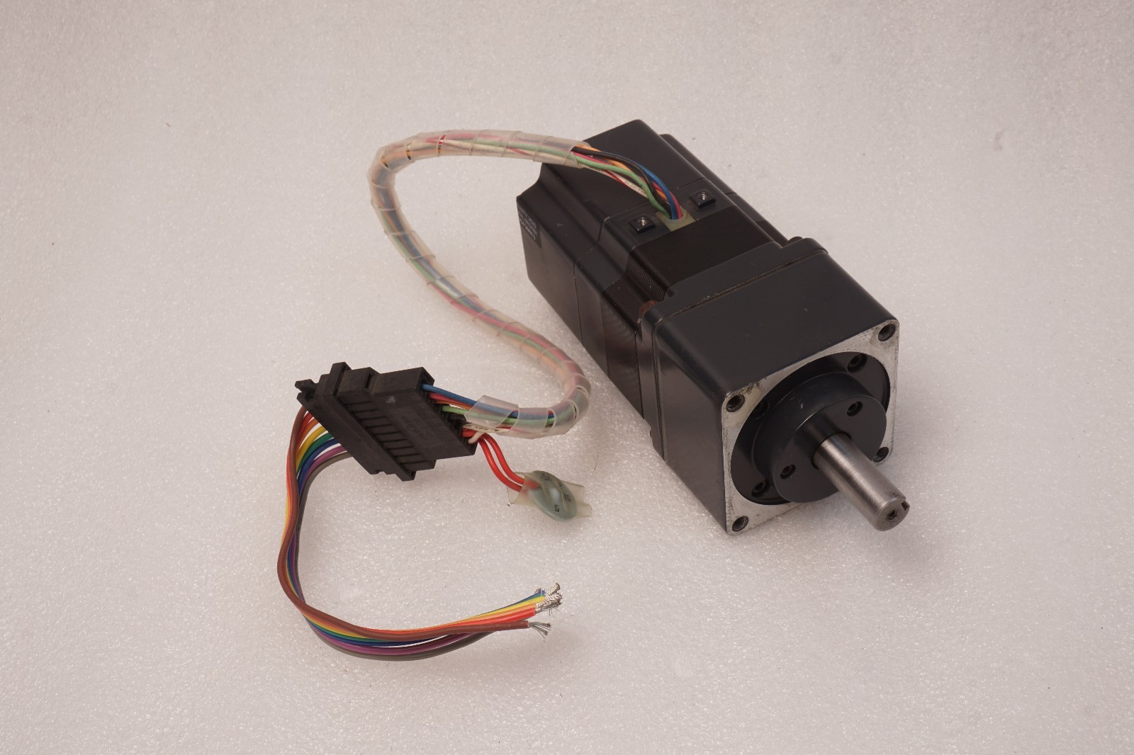 VEXTA ORIENTAL 5-PHASE STEPPING MOTOR A4595-9215KPGM TESTED WORKING ...