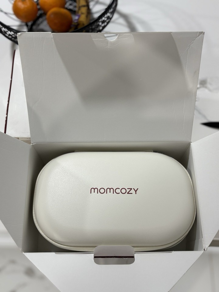 BRAND NEW Momcozy Rechargeable Wearable Breast Pumps w/Storage Box ...
