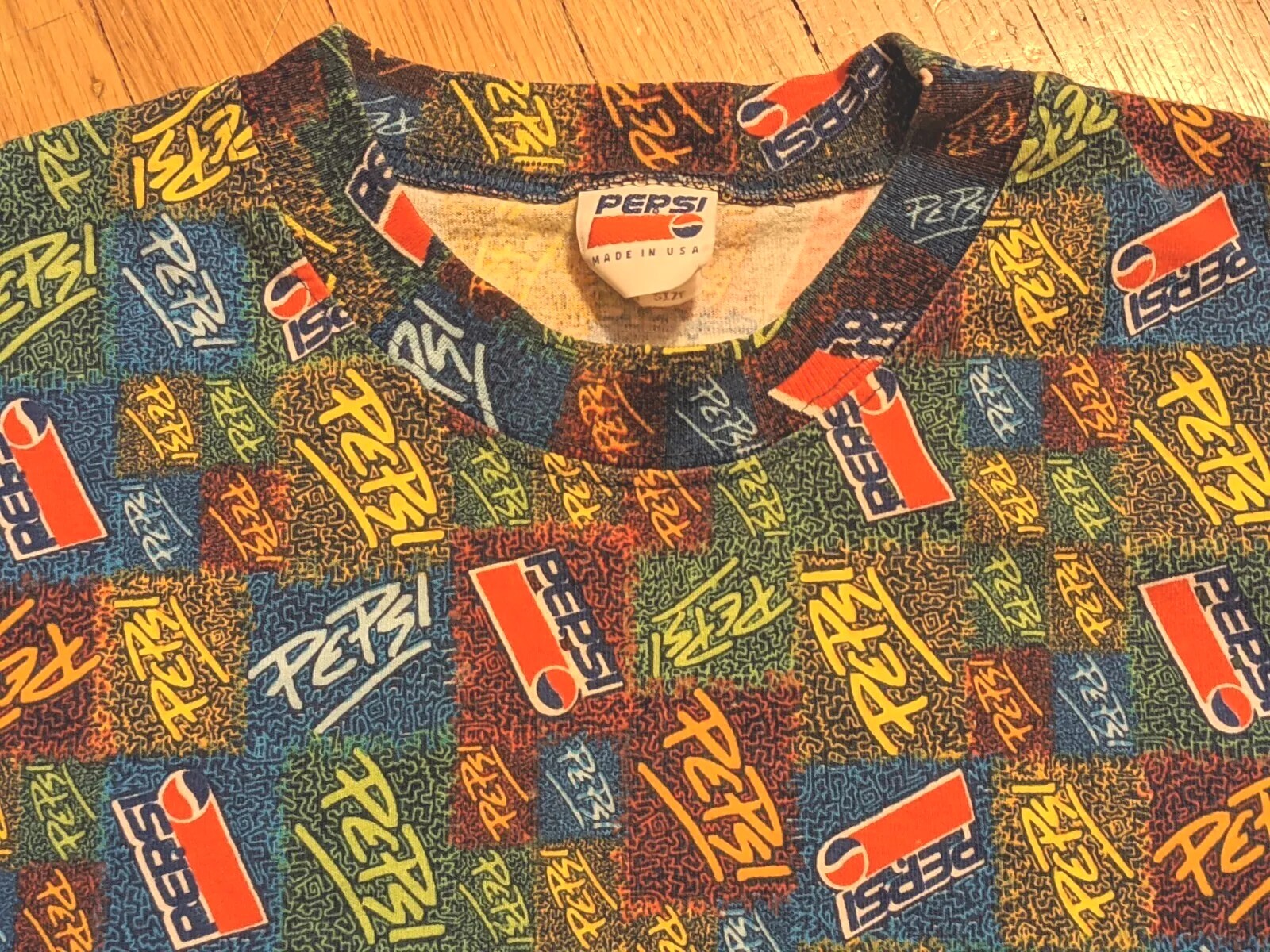 *RaRe* VinTagE 80's PEPSI CAN LOGO ADVERTISING T-Shir… - Gem