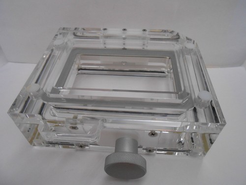 QIAGEN 9600 BIOROBOT ACRYLIC VACUUM MANIFOLD WITH MAGNETIC LID | eBay