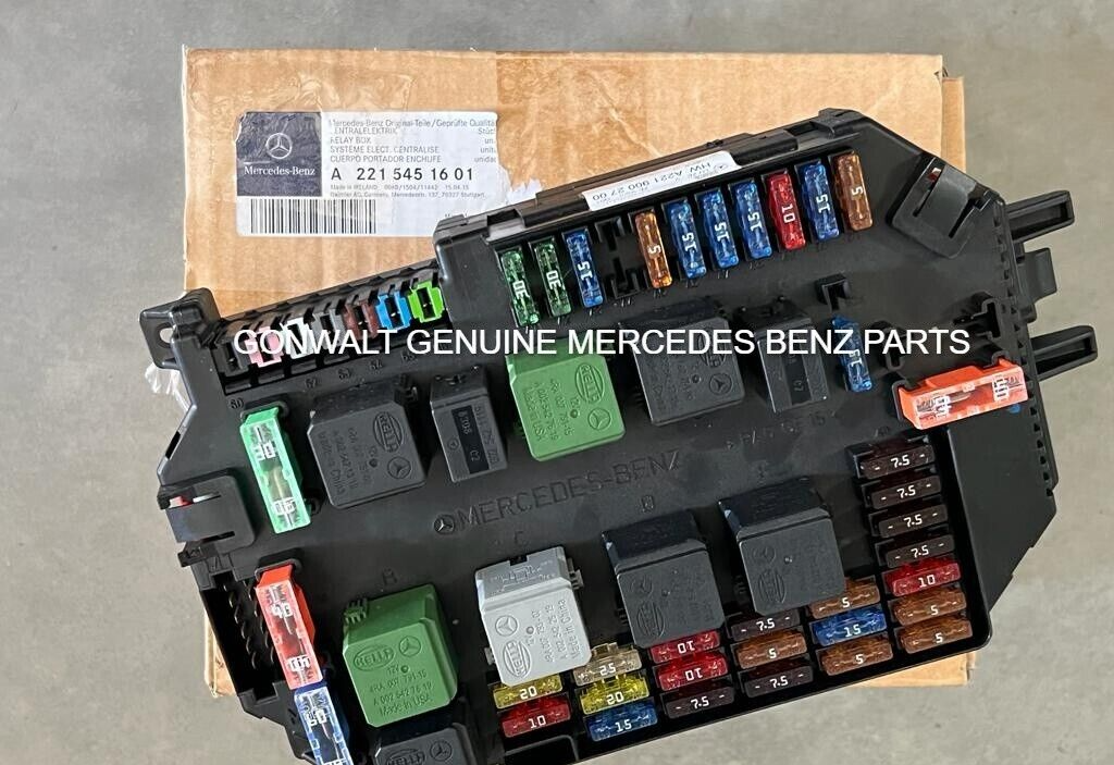 Mercedes-Benz 2215451601 Genuine OEM Relay & Fuse Plt for sale online ...