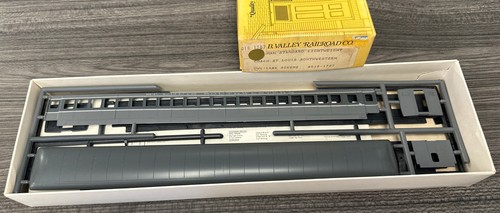 E&B Valley HO Kit 018-1707 Pullman Std Lightweight Coach St. Louis ...
