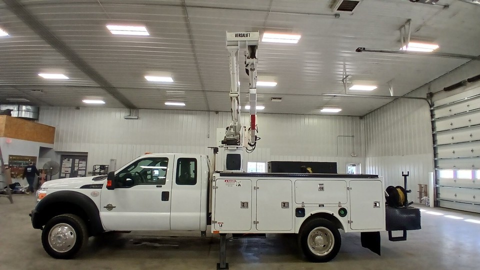 '13 Ford F550 4x4 Extended Cab 45' AT SM Bucket Truck Boom Material ...