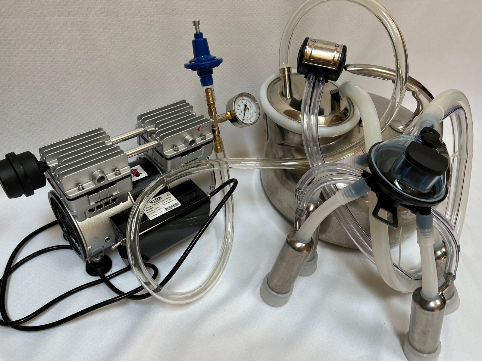 Retrofit cow milker Surge belly bucket: Vacuum Pump Claw cluster ...