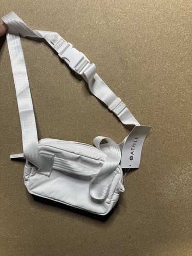 Athleta All About Crossbody Power of She Bag Purse Polyester whit Zip ...