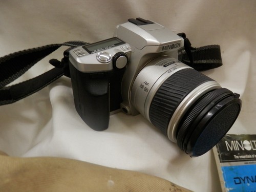 Minolta Maxxum 5 w/AF 28-100mm f/3.5-5.6D lens ~ 35mm Film Camera ...