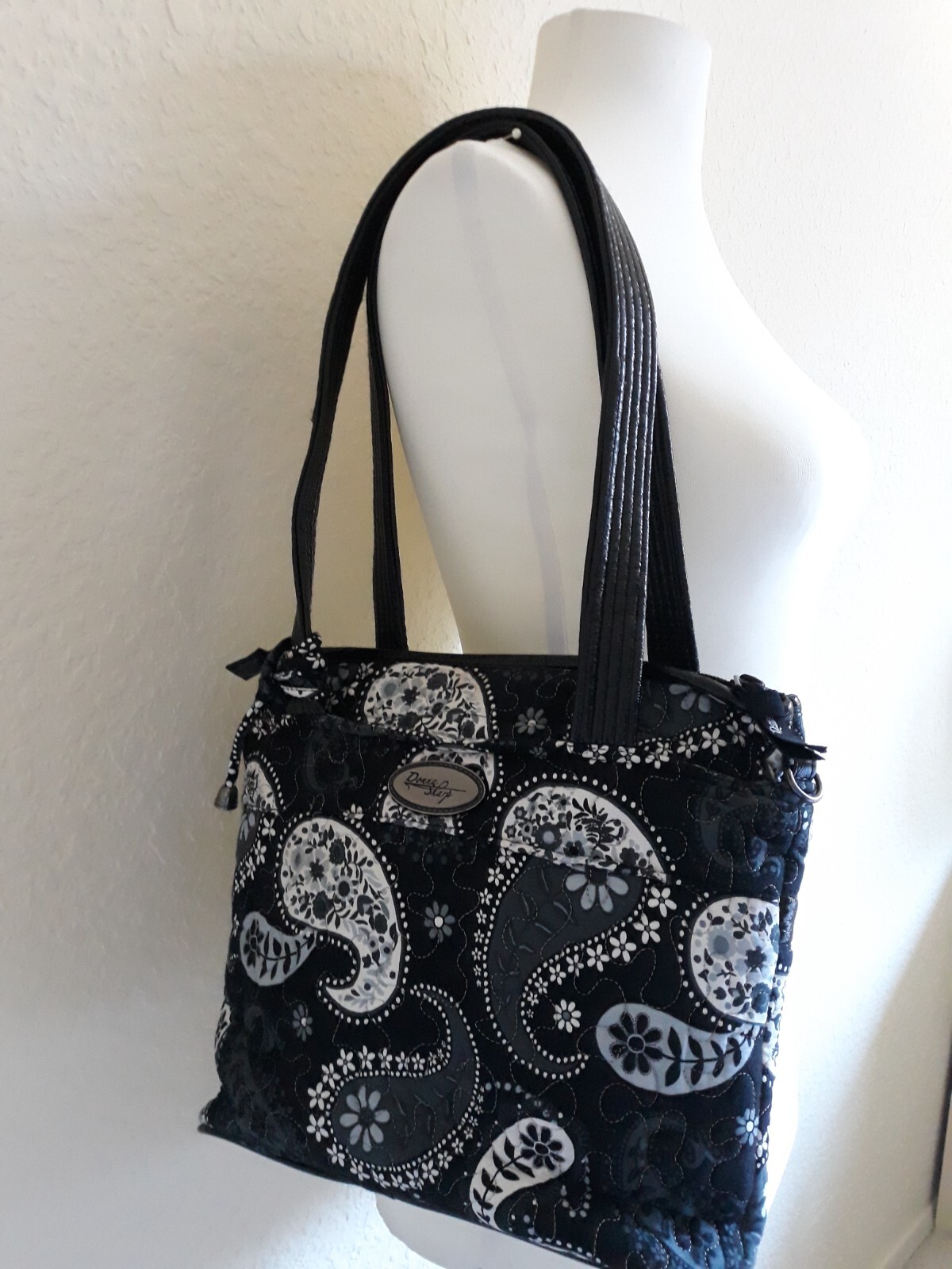 Donna Sharp Black & White Paisley Quilted & Patent Medium Shoulder ...