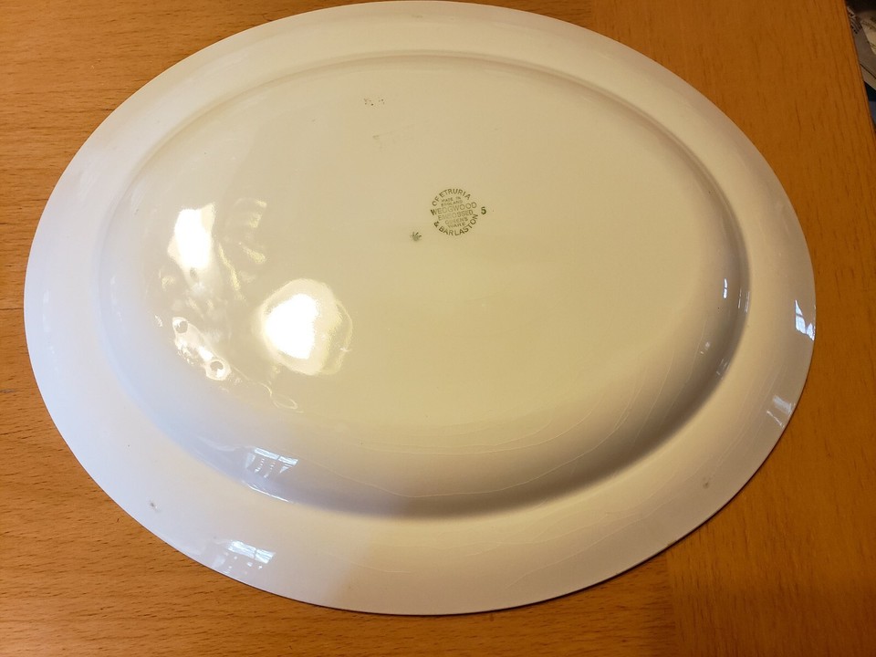 WEDGWOOD EMBOSSED QUEENSWARE Green CELADON On CREAM OVAL SERVING ...