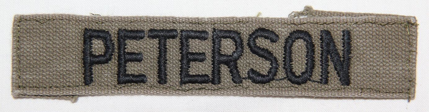 ORIGINAL, VINTAGE MILITARY UNIFORM POCKET NAME TAPE, PATCH "PETERSON ...