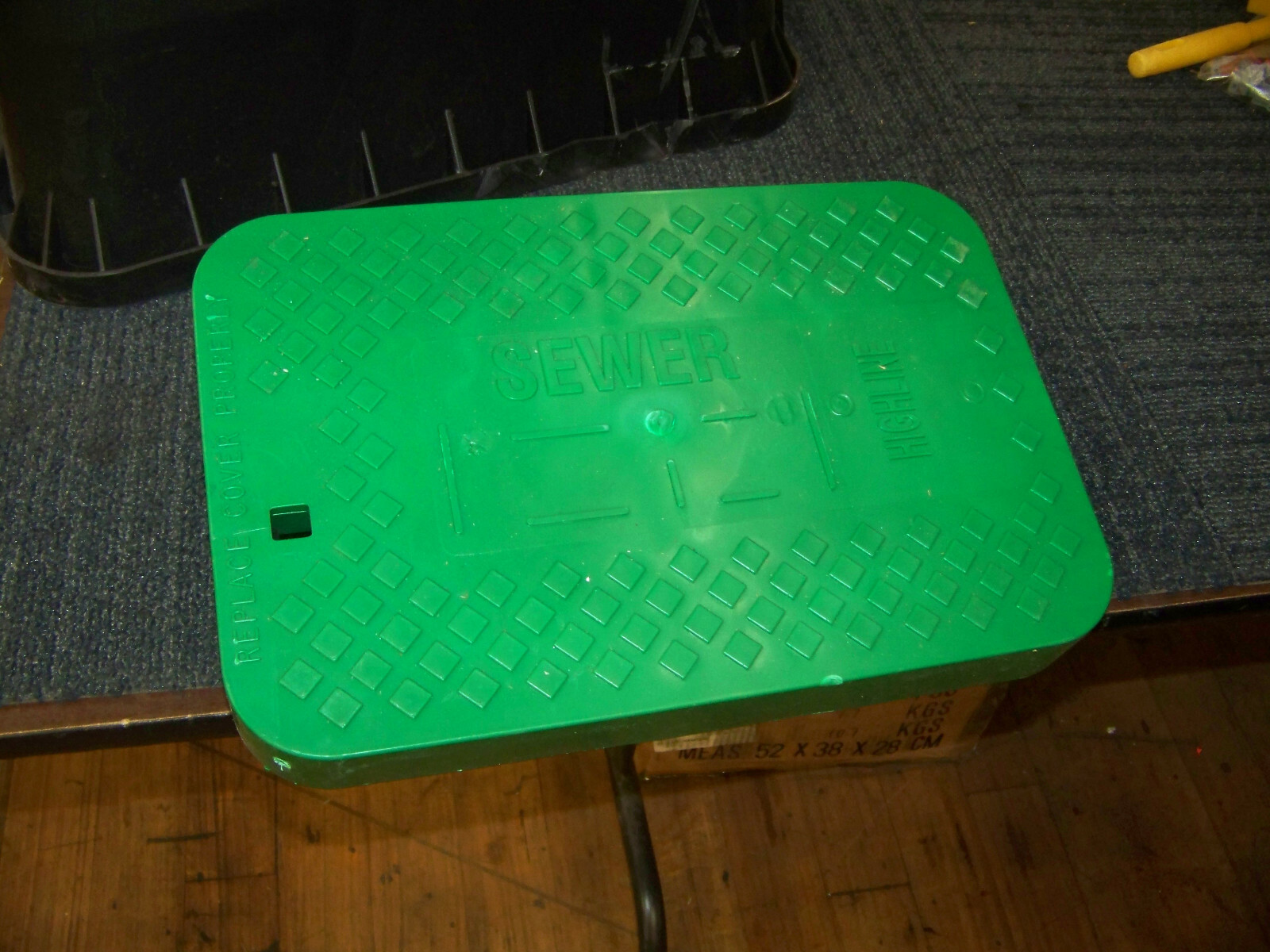 Superflexon valve cover box 28 each cover lid green highline 100 each ...