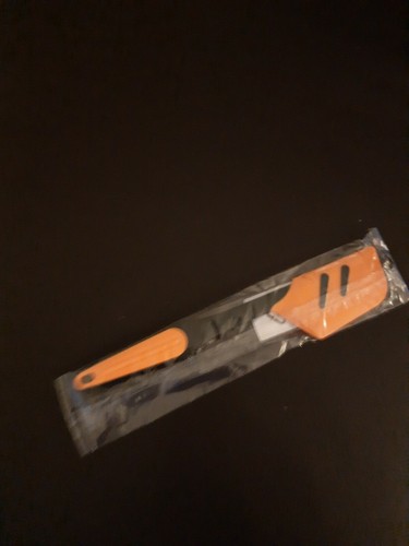 TUPPERWARE NEUVE SPATULE SILICONE | eBay