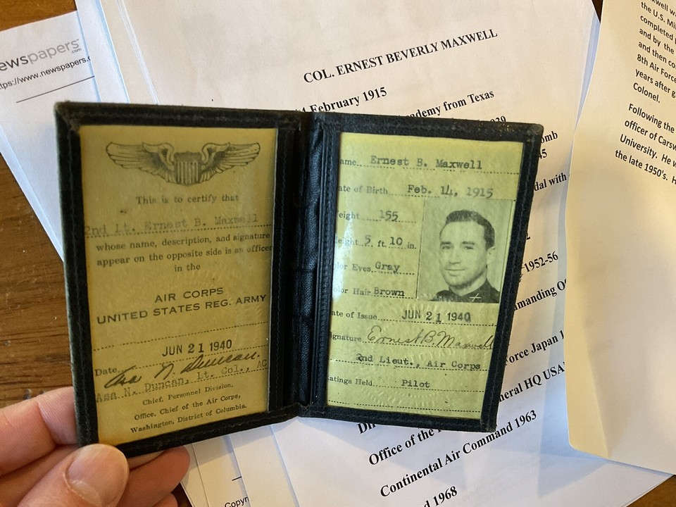 ORIGINAL WWII PHOTO ID CARD OF 8TH AIR FORCE PILOT 94TH BOMB GROUP ...