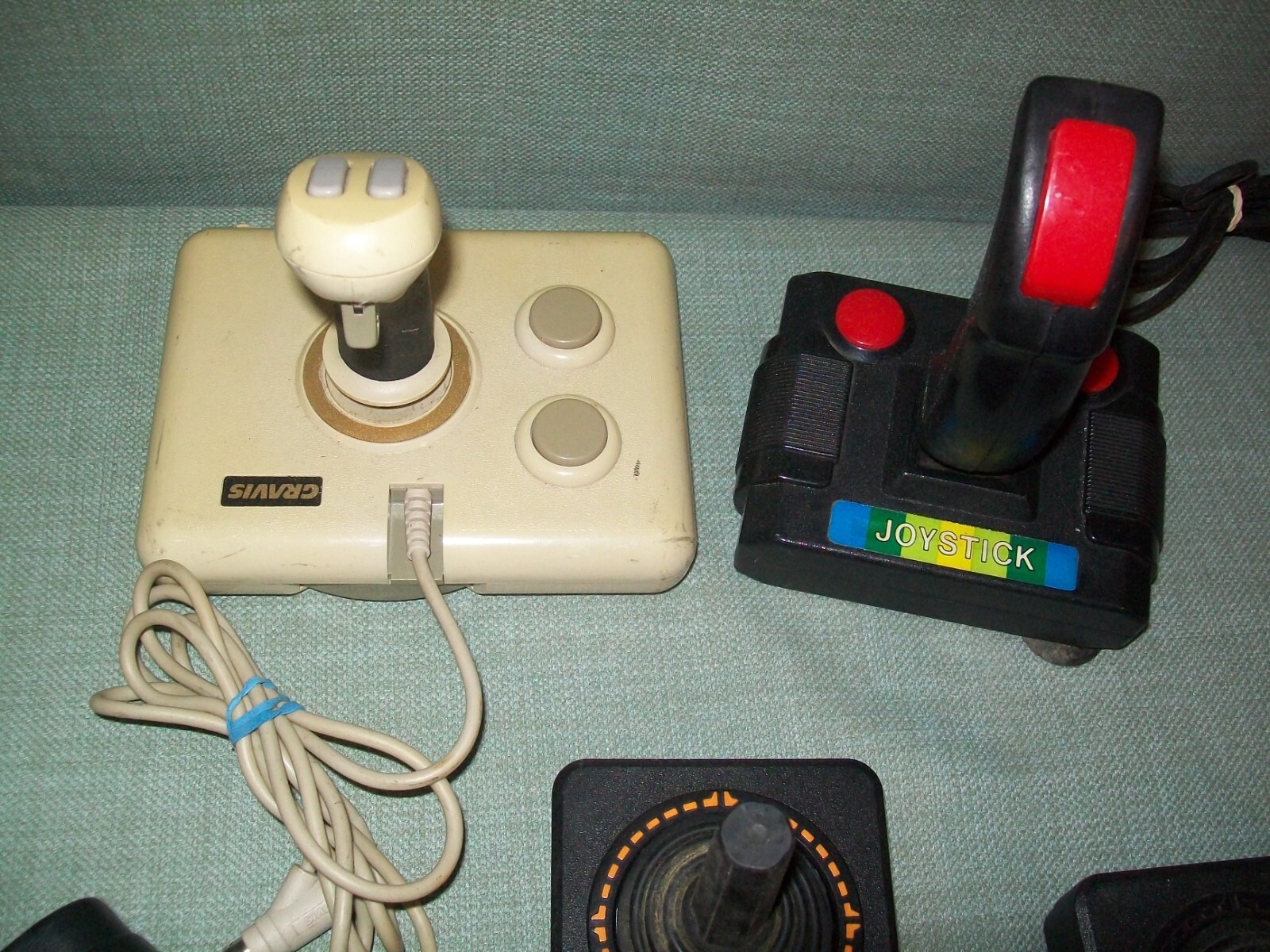 Vintage 5 Joysticks Atari - Commodore ? - Game Joystick Controllers ...