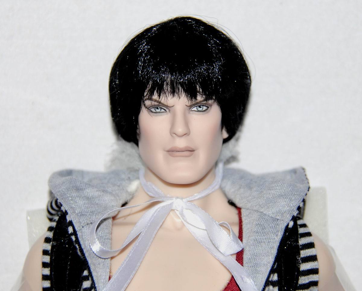 Dark Soul NRFB Doll Heroic body 17" Tonner Sinister Circus Mint Box creased 2013 | eBay