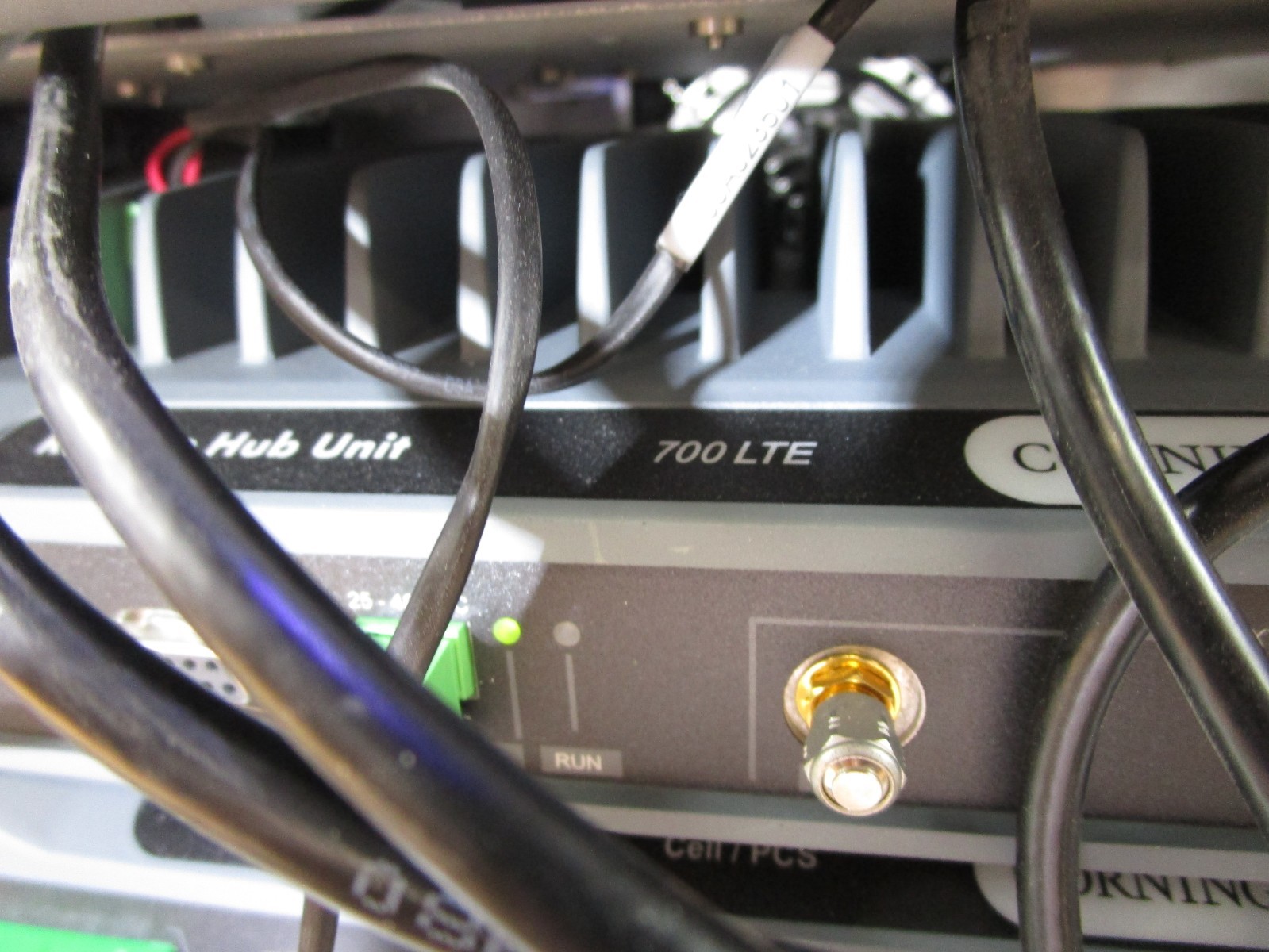 Corning MobileAccess Ma2000 TSX Cell/pcs/700 LTE Remote Unit ...