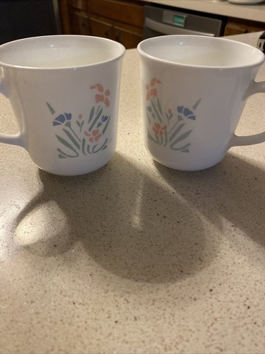 2 Corelle Stencil Garden Pattern Corning Ware Tea Cup Coffee Mugs Blue ...