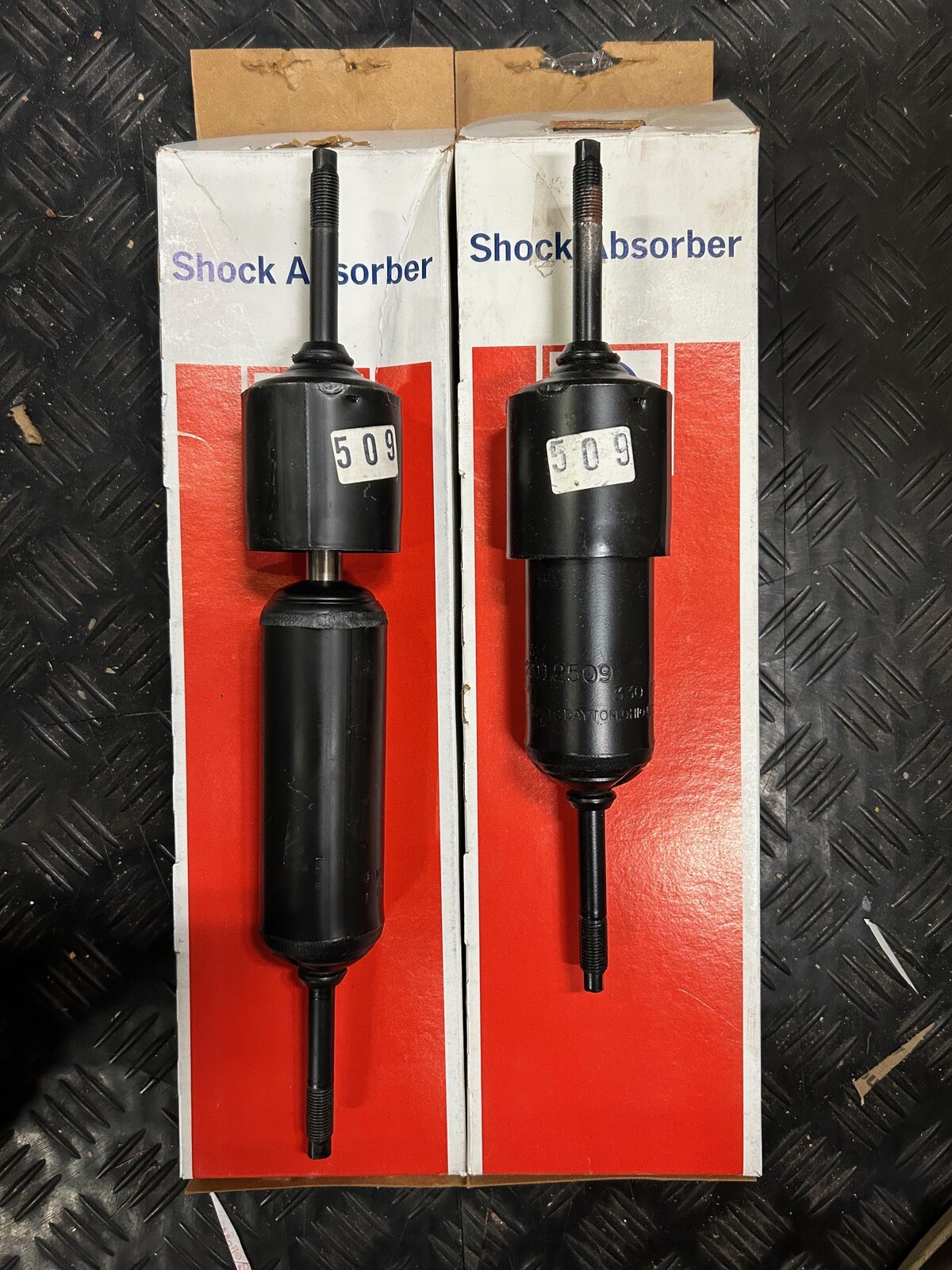 Delco 1970's Vintage Small Shock Absorbers Comp 5 3/4" Extended 8 1/4 ...