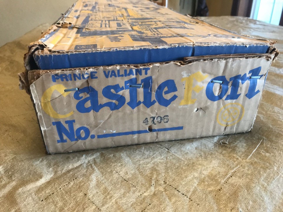 1954 PRINCE VALIANT CASTLE FORT WITH ORIGINAL BOX | eBay