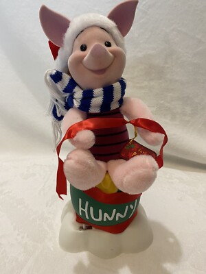 Disney's Winnie the Pooh Piglet Animated Telco, Musical Christmas Decor ...