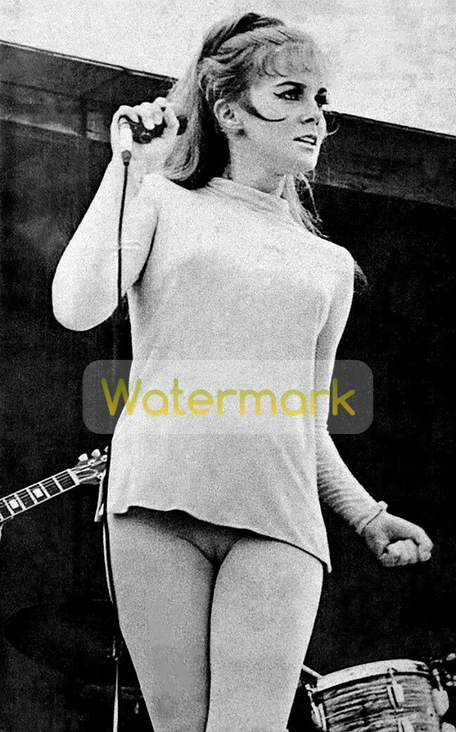 Young Ann Margret Body 7353