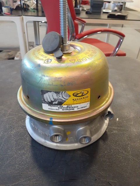 ALLIANCE FREIGHTLINER PIGGYBACK KIT SPRING BRAKE 3030 2.5" STROK ABP ...