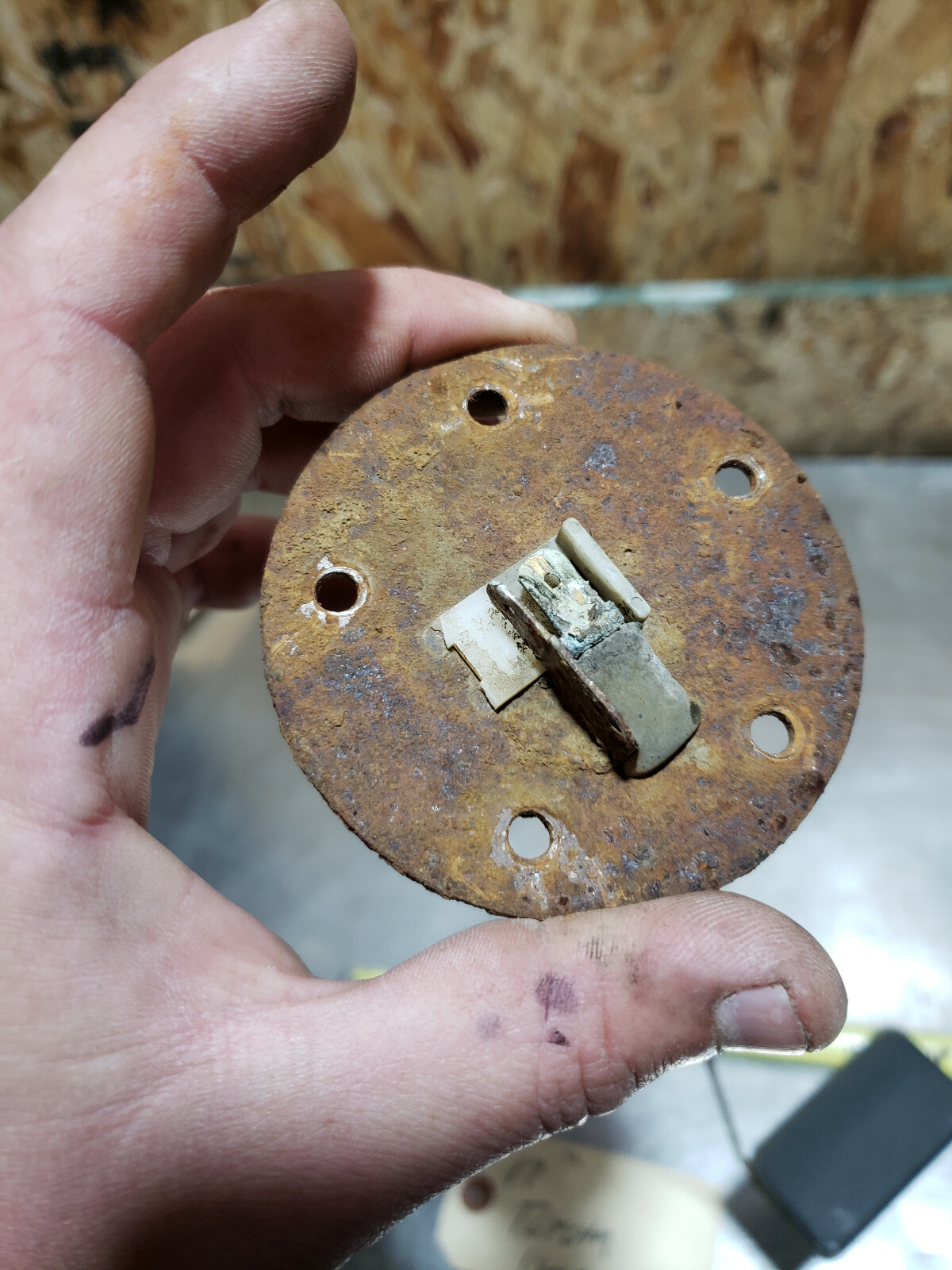 TOYOTA PICKUP TRUCK 22R GAS FUEL GAUGE LEVEL SENDING UNIT FLOAT INTANK ...