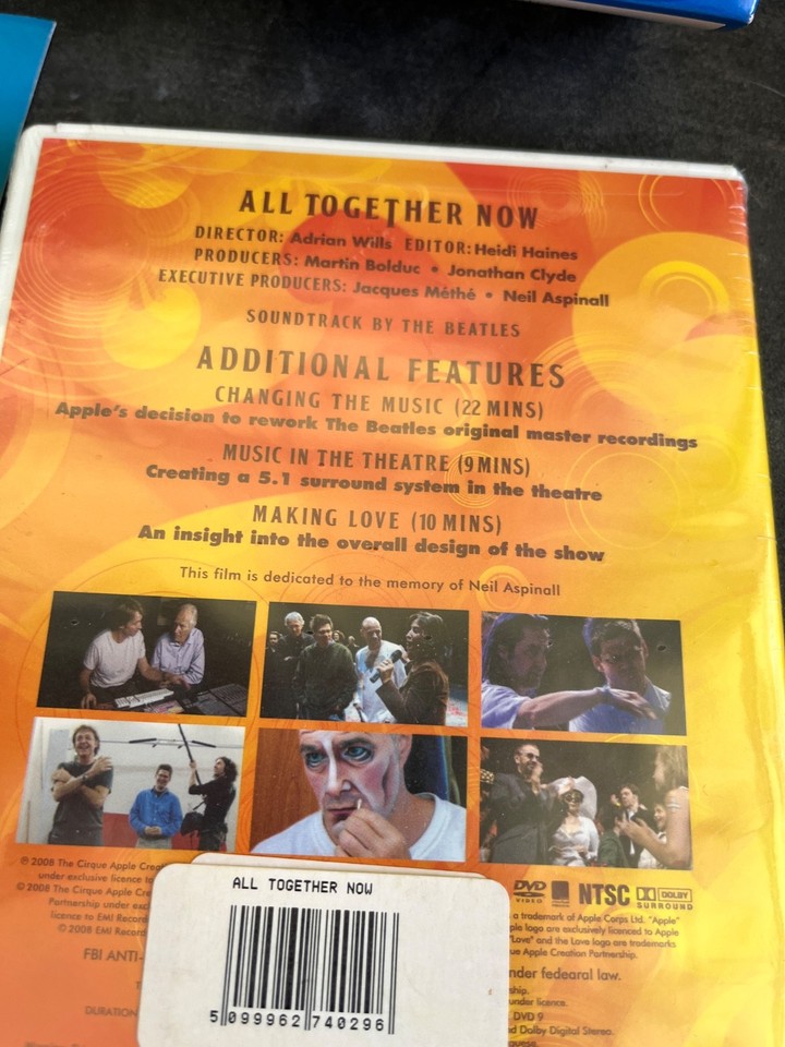 The Beatles tea cups ringo 45 single an beatles christmas GET BACK ...